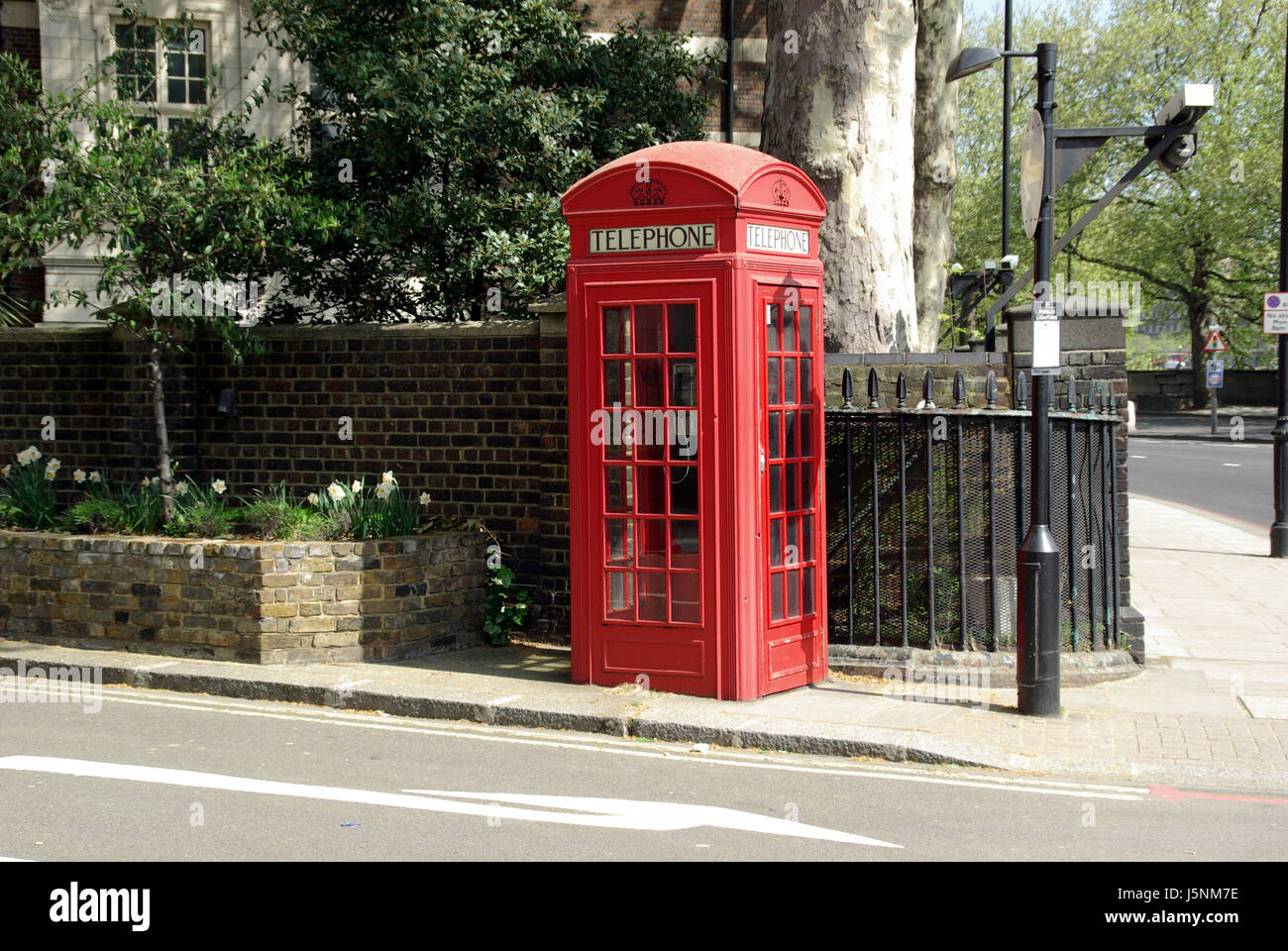 telephone box phonebooth telephone kiosk telephone booth telephone ...