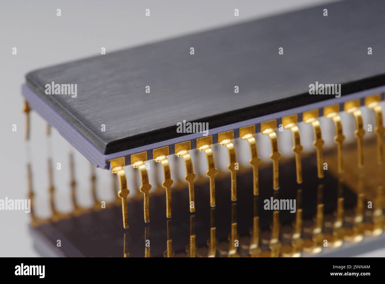 electronics chip component electronic semiconductor pins transistor assembly Stock Photo - Alamy