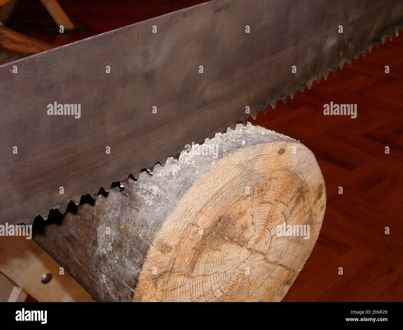 Sawtooth blade hi-res stock photography and images - Alamy