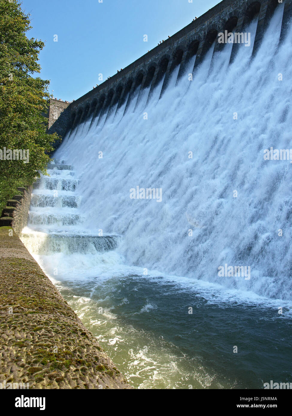 mhnesee with water overflow (detail Stock Photo - Alamy