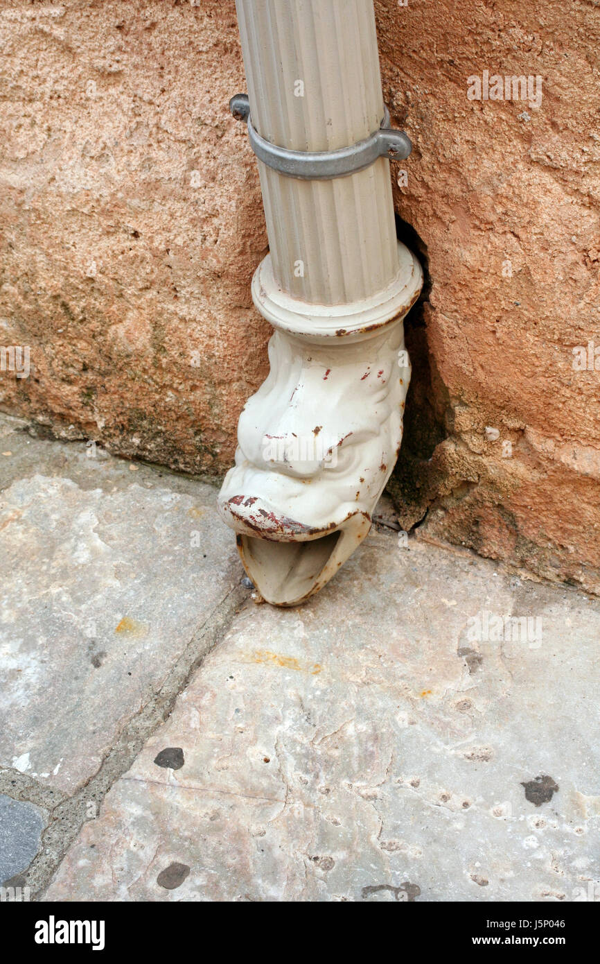 water mediterranean salt water sea ocean mediterran gutter discharge ...