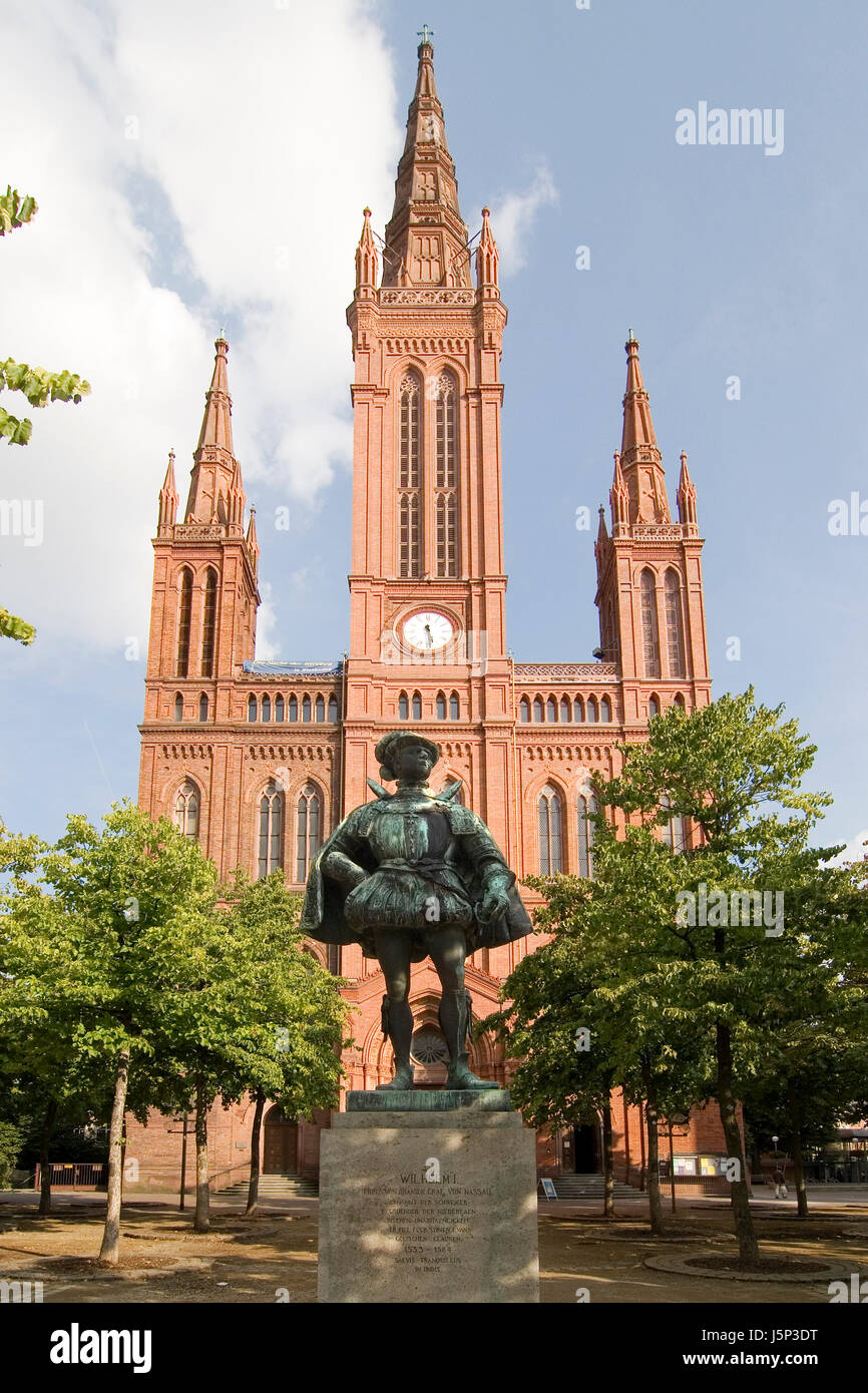 Wilhelm i monument hi-res stock photography and images - Alamy