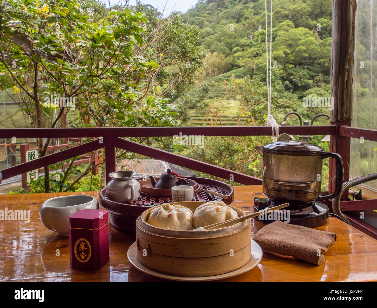 Maokong tea house hi-res stock photography and images - Alamy