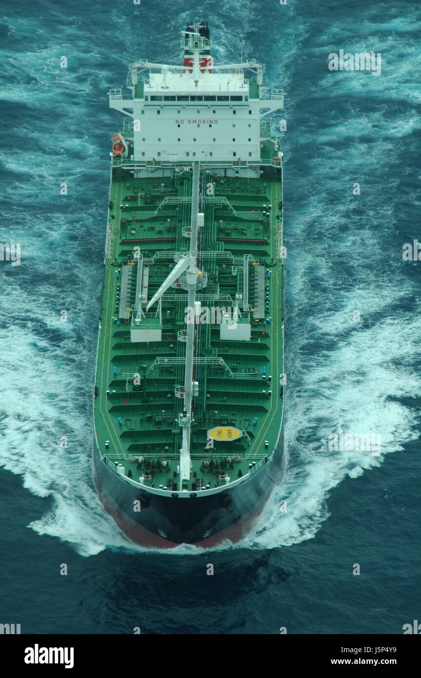 Ltanker hi-res stock photography and images - Alamy