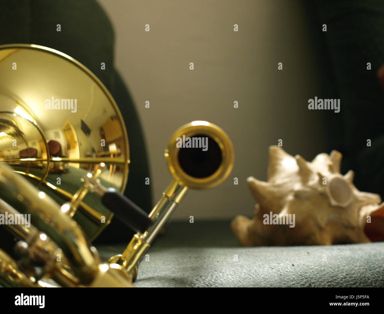 Trombon High Resolution Stock Photography and Images - Alamy