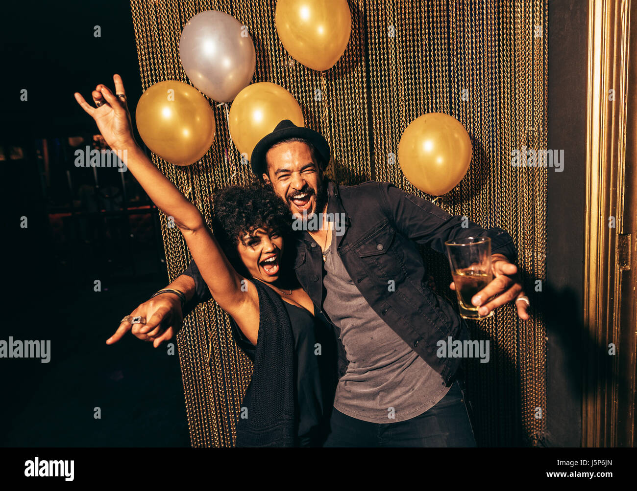 Two women dancing disco club hi-res stock photography and images - Alamy