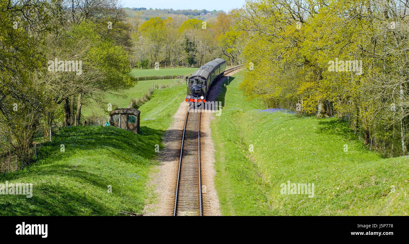 Retro steam train hi-res stock photography and images - Alamy