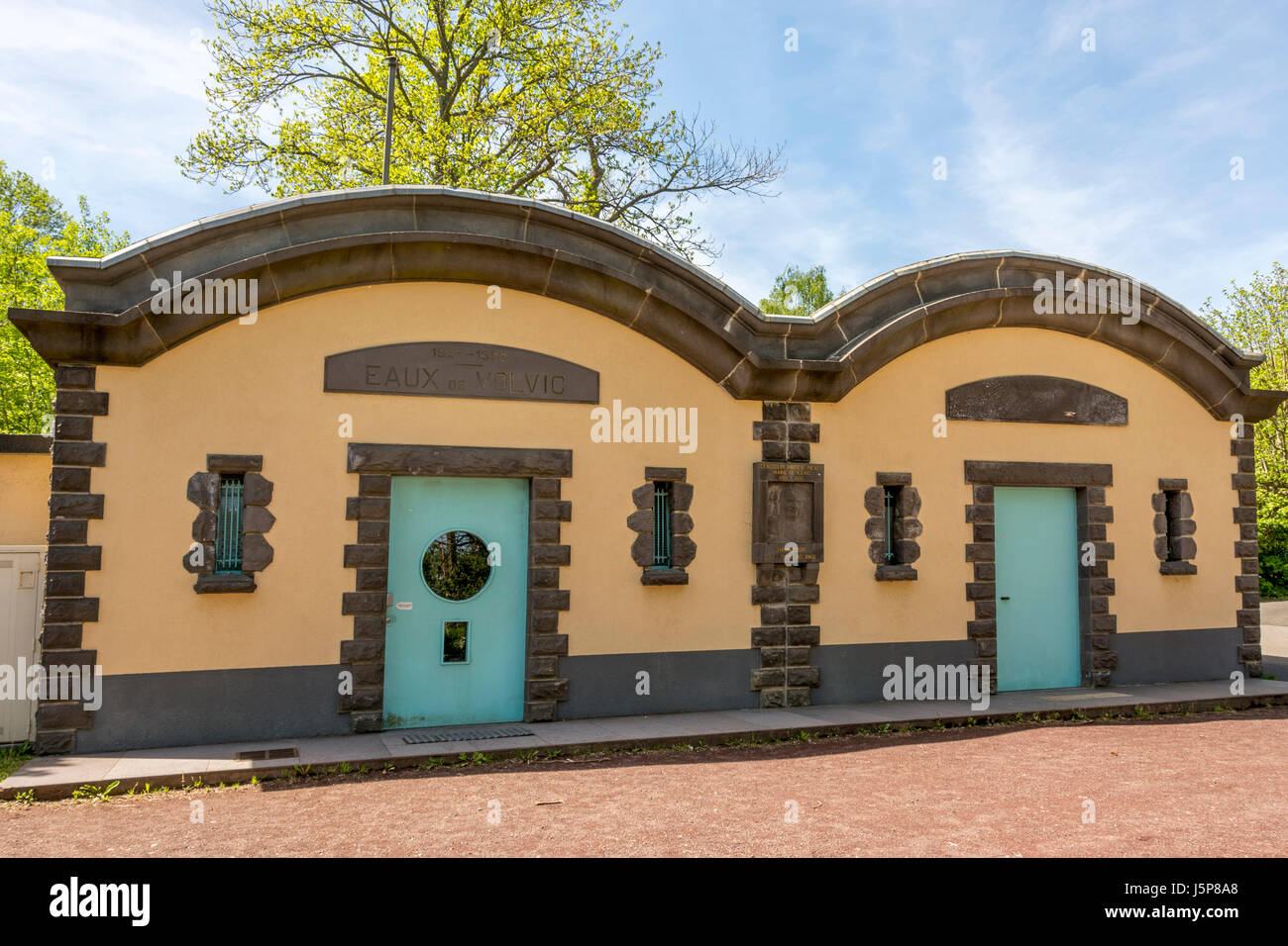 Volvic hi-res stock photography and images - Alamy