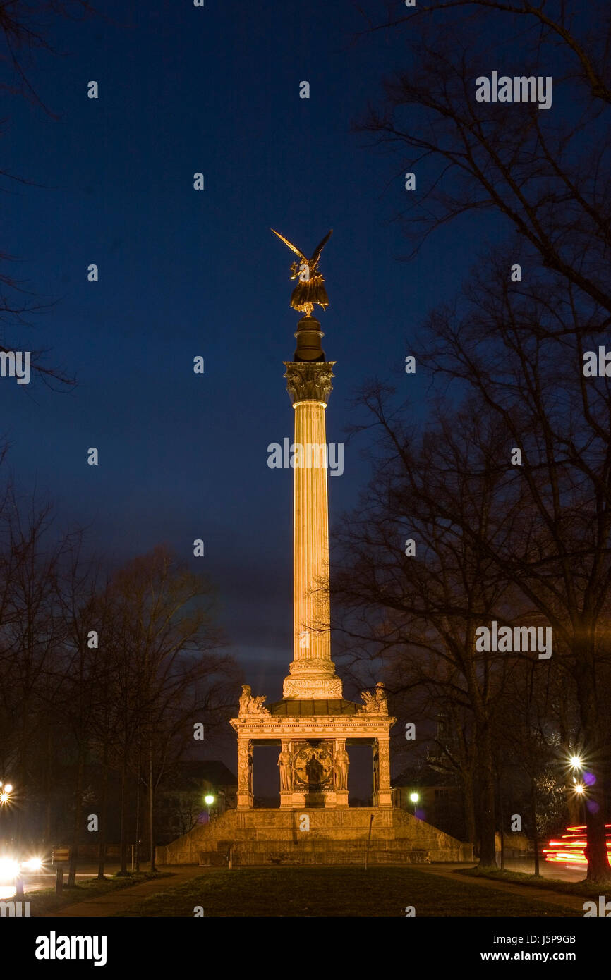 night nighttime germany german federal republic munich emblem munich ...