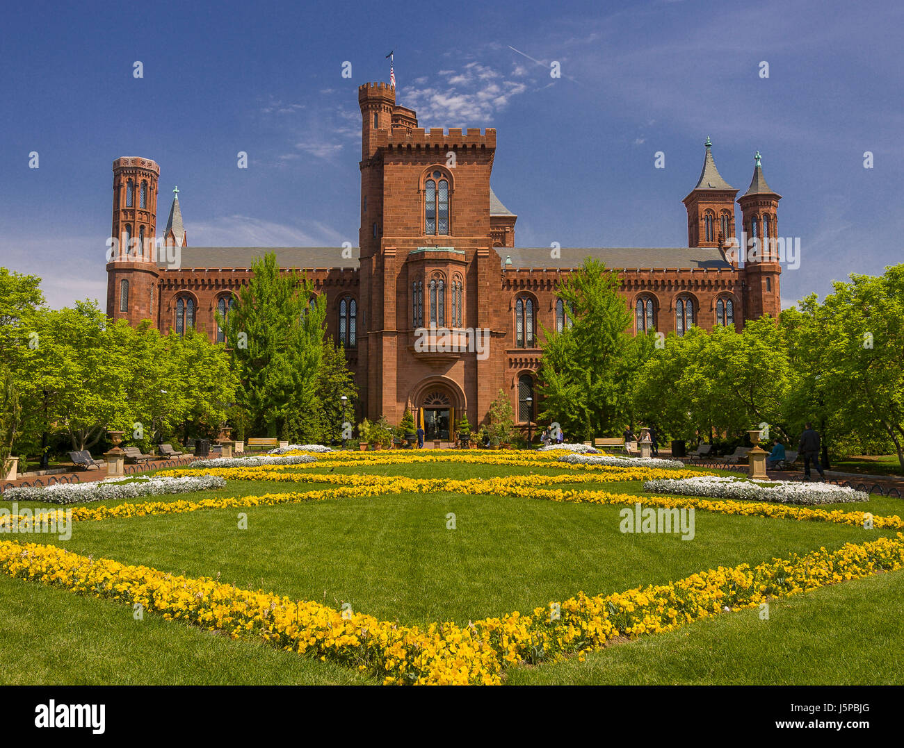 WASHINGTON, DC, USA - Smithsonian Institution Building, known as The ...