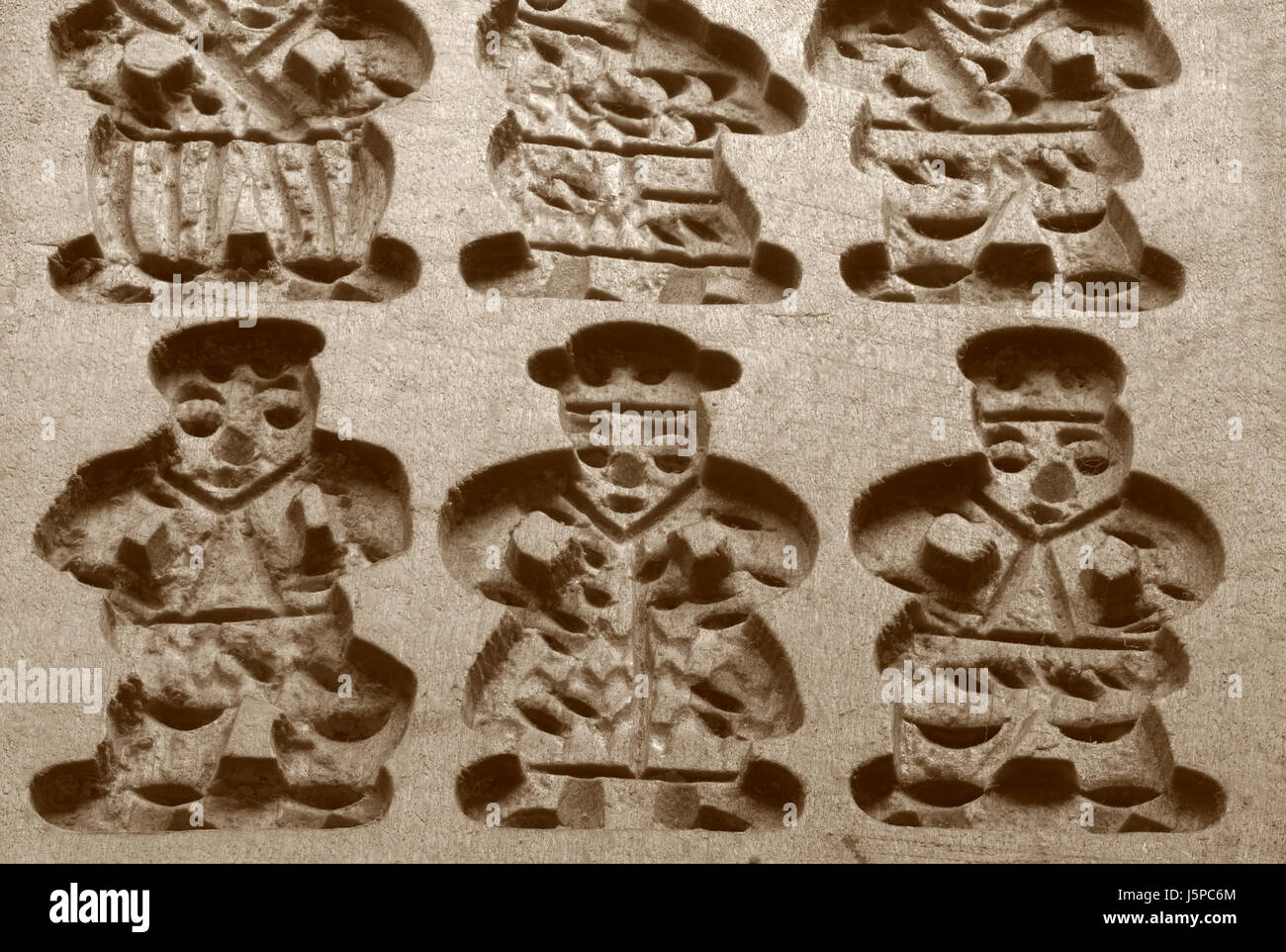 wood shape carved design shaping formation model figure gingery biscuit ...