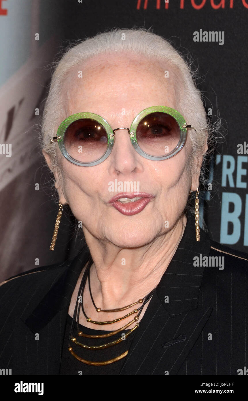 Beverly Hills, Ca. 17th May, 2017. Barbara Bain at the premiere of HBO ...