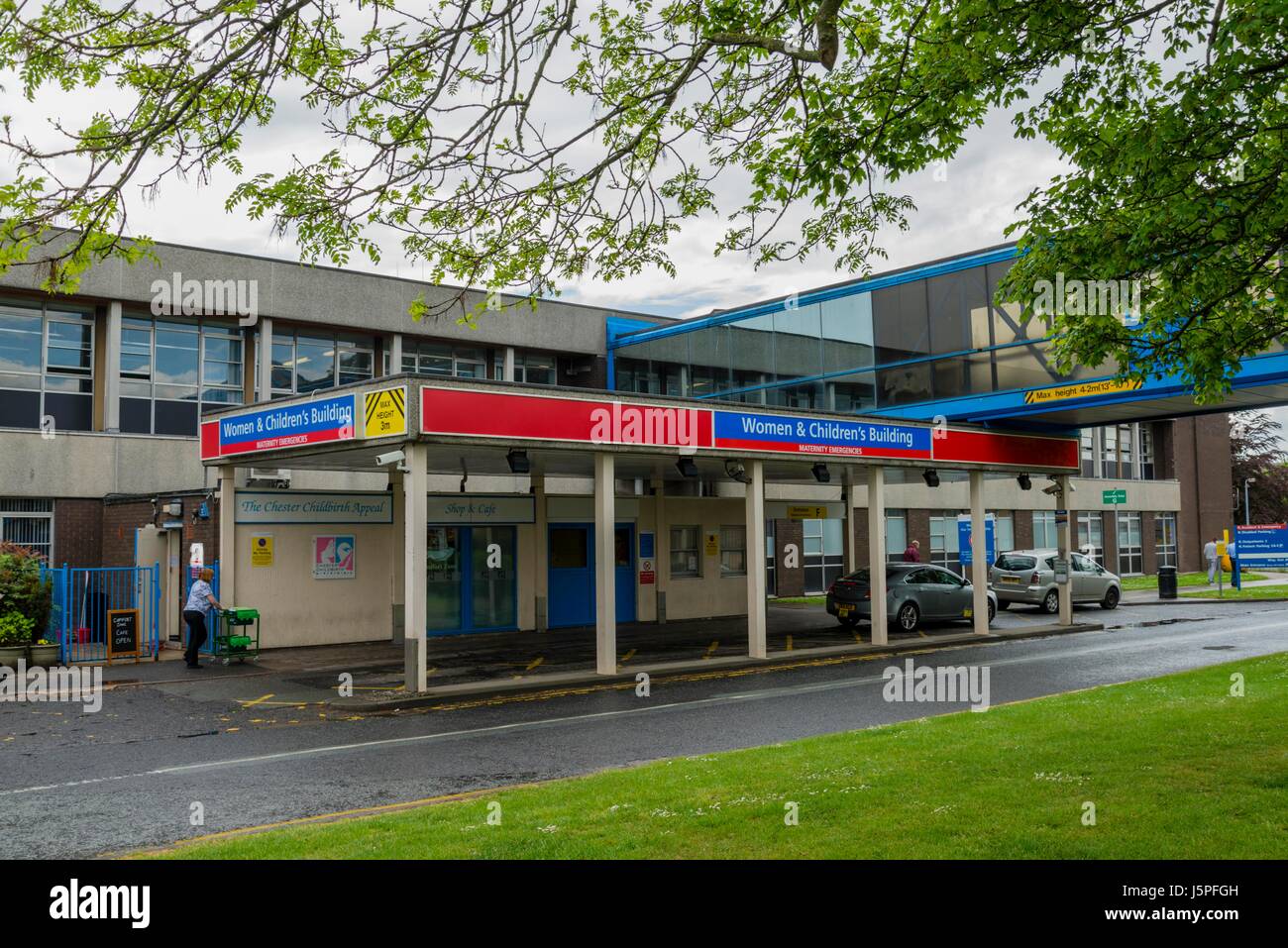 Countess of chester hospital hi-res stock photography and images - Alamy