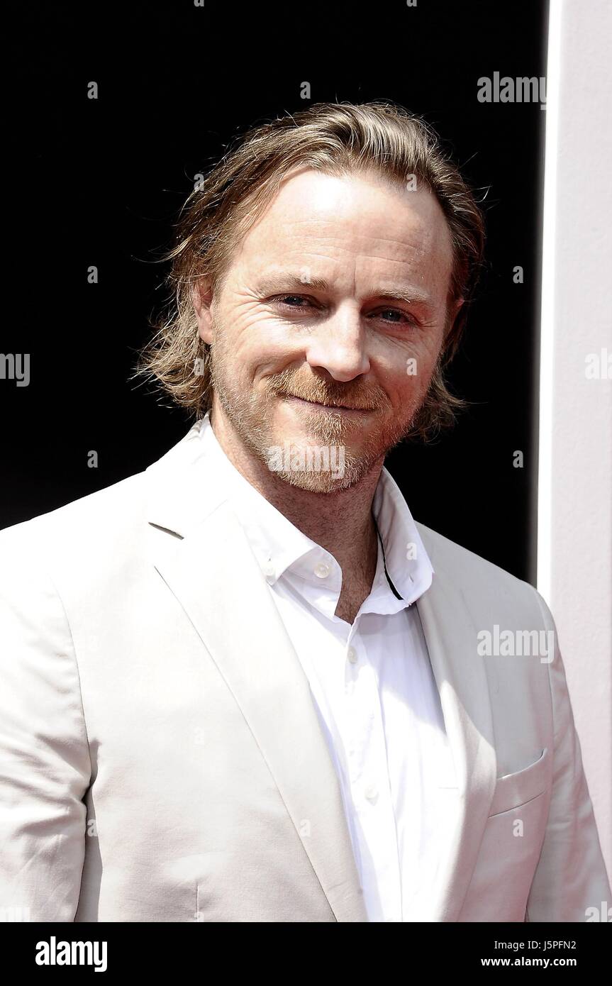 Hollywood, CA. 17th May, 2017. Nathaniel Dean at the induction ceremony ...