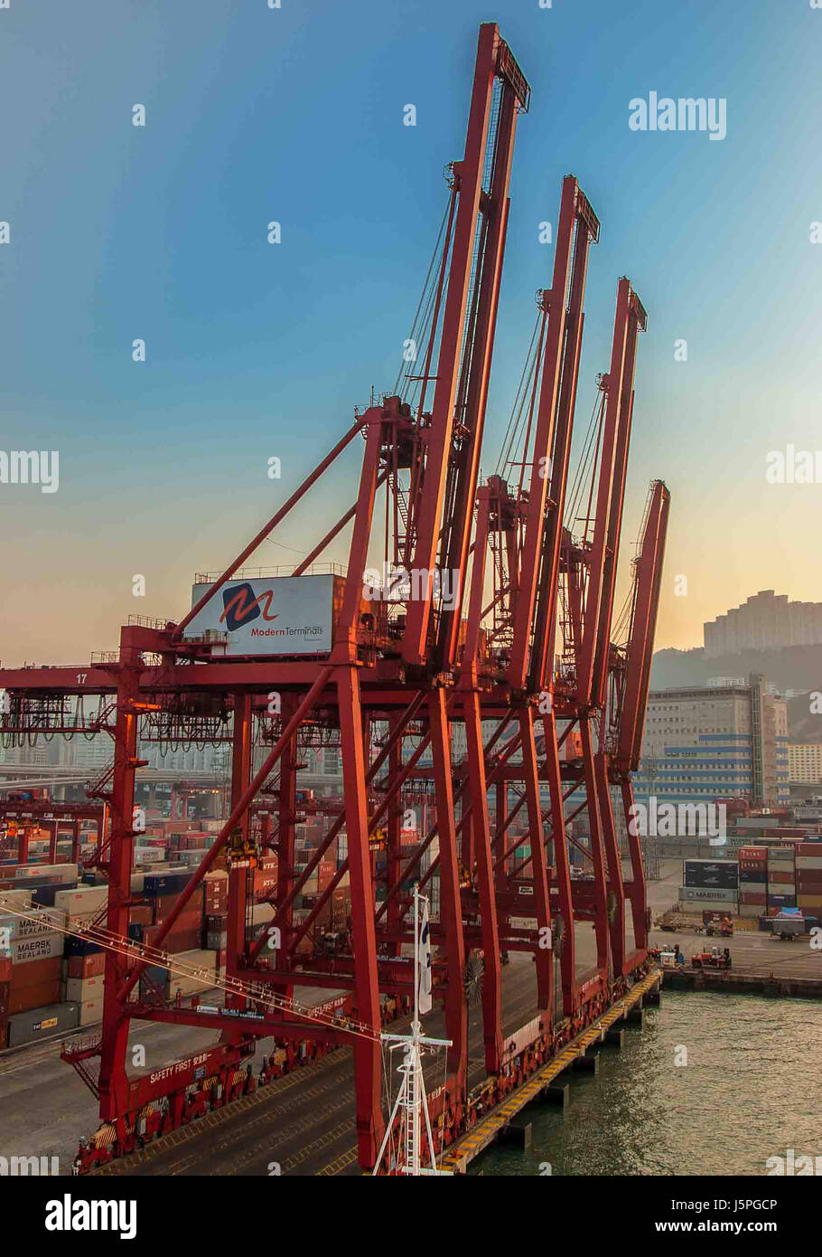 Container loading facilities hi-res stock photography and images - Alamy