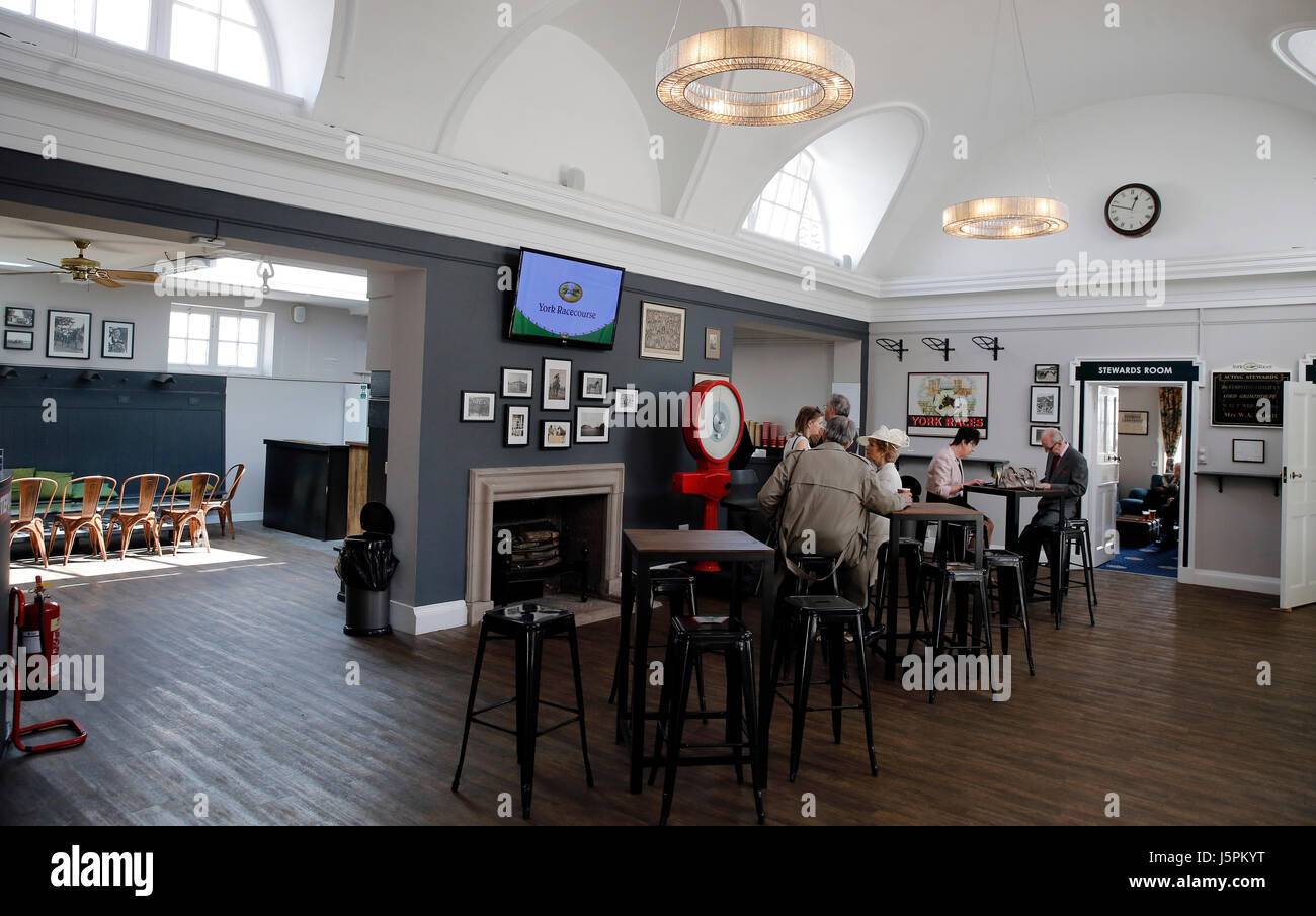 York, UK. 18th May, 2017. Edwardian Weighing Room Bar York Racecourse ...