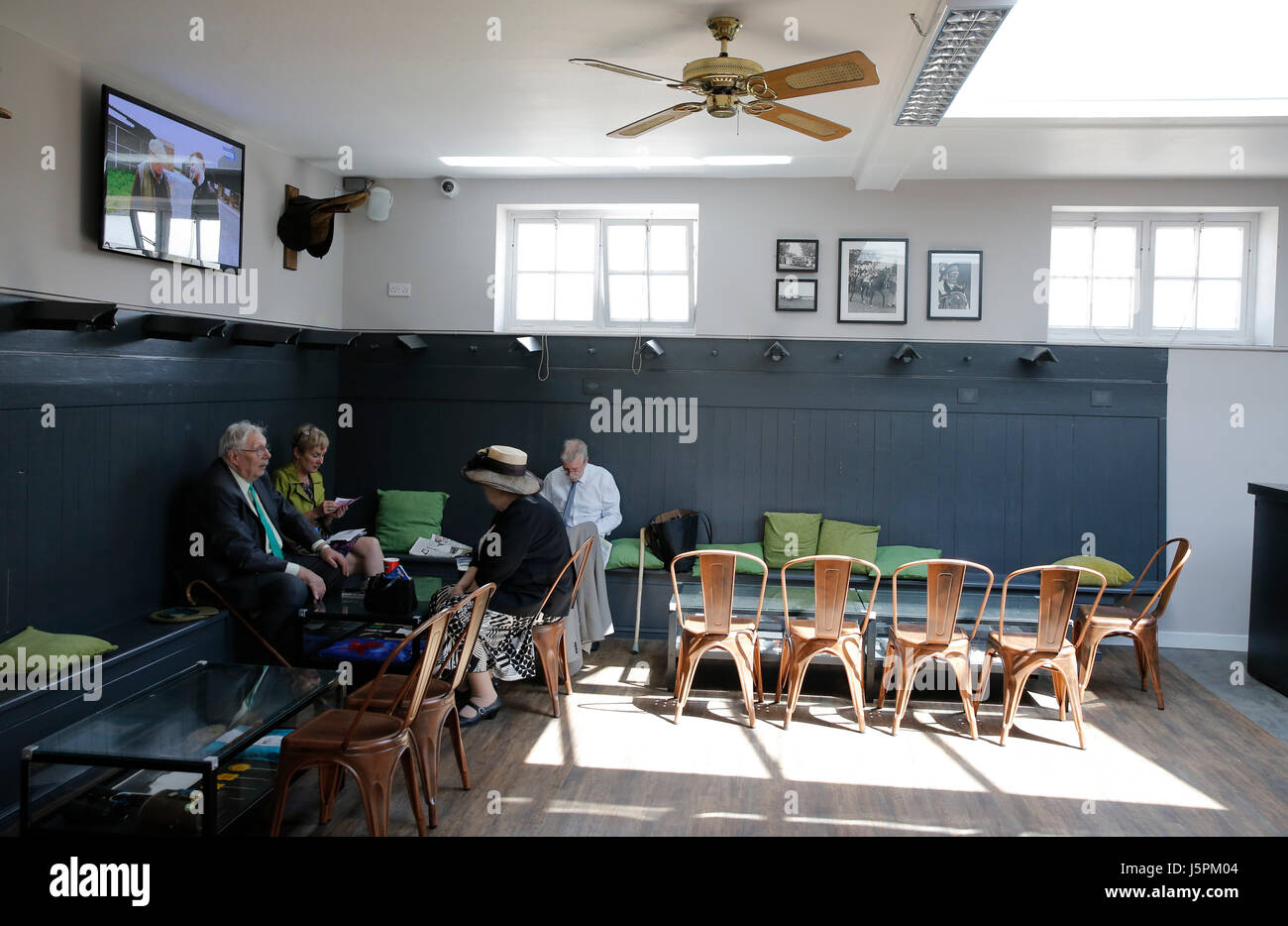 York, UK. 18th May, 2017. Edwardian Weighing Room Bar York Racecourse ...