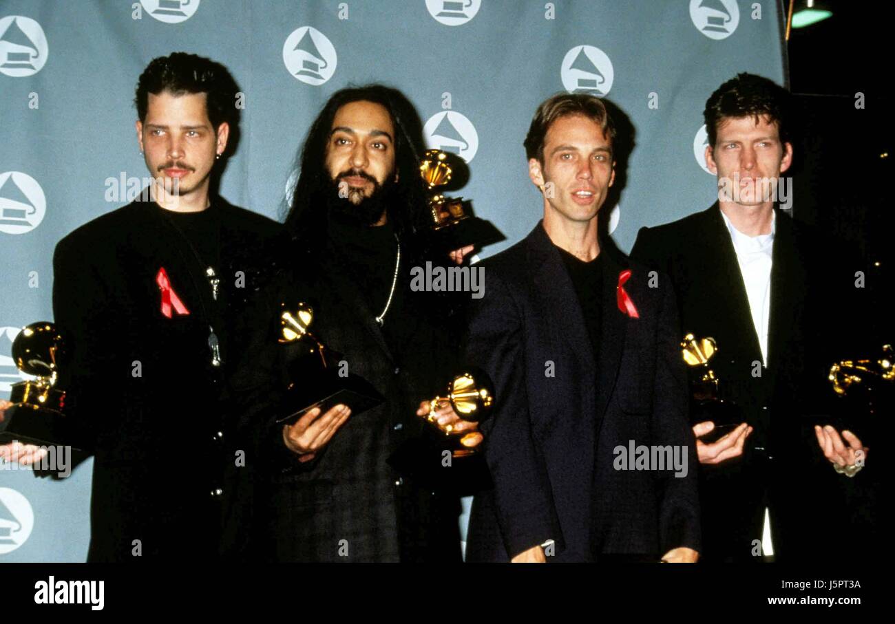 Lisa cornell hi-res stock photography and images - Alamy