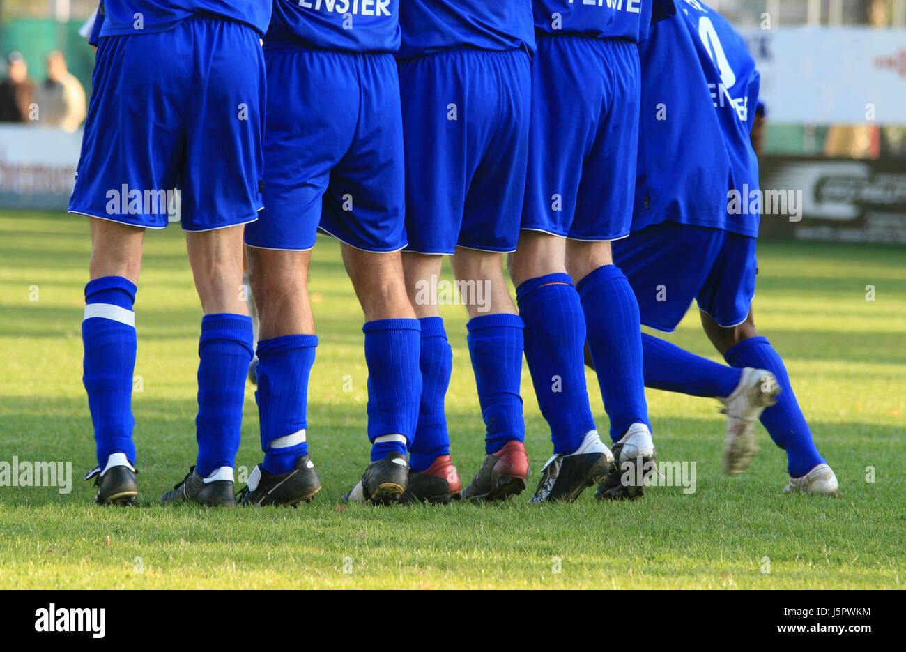 Defensive battle hi-res stock photography and images - Alamy