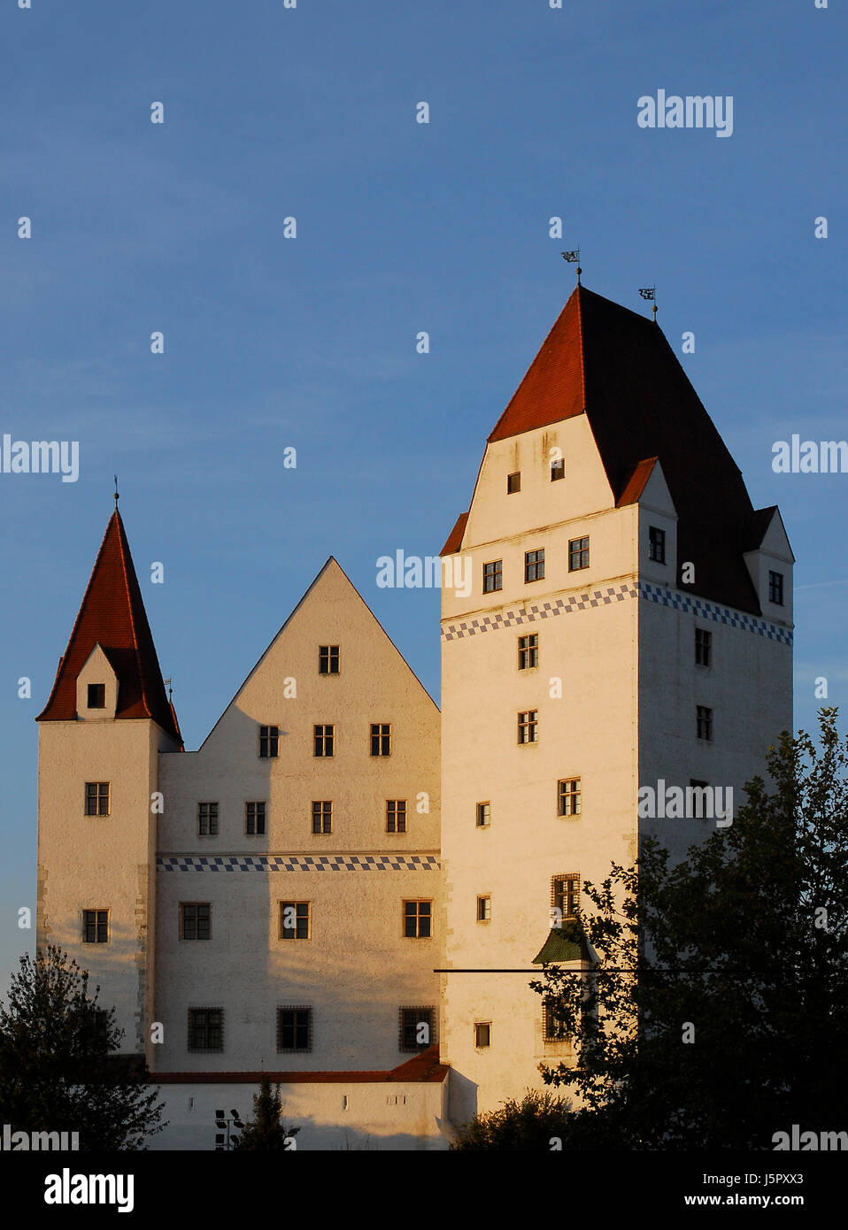 Schlossbauwerk hi-res stock photography and images - Alamy