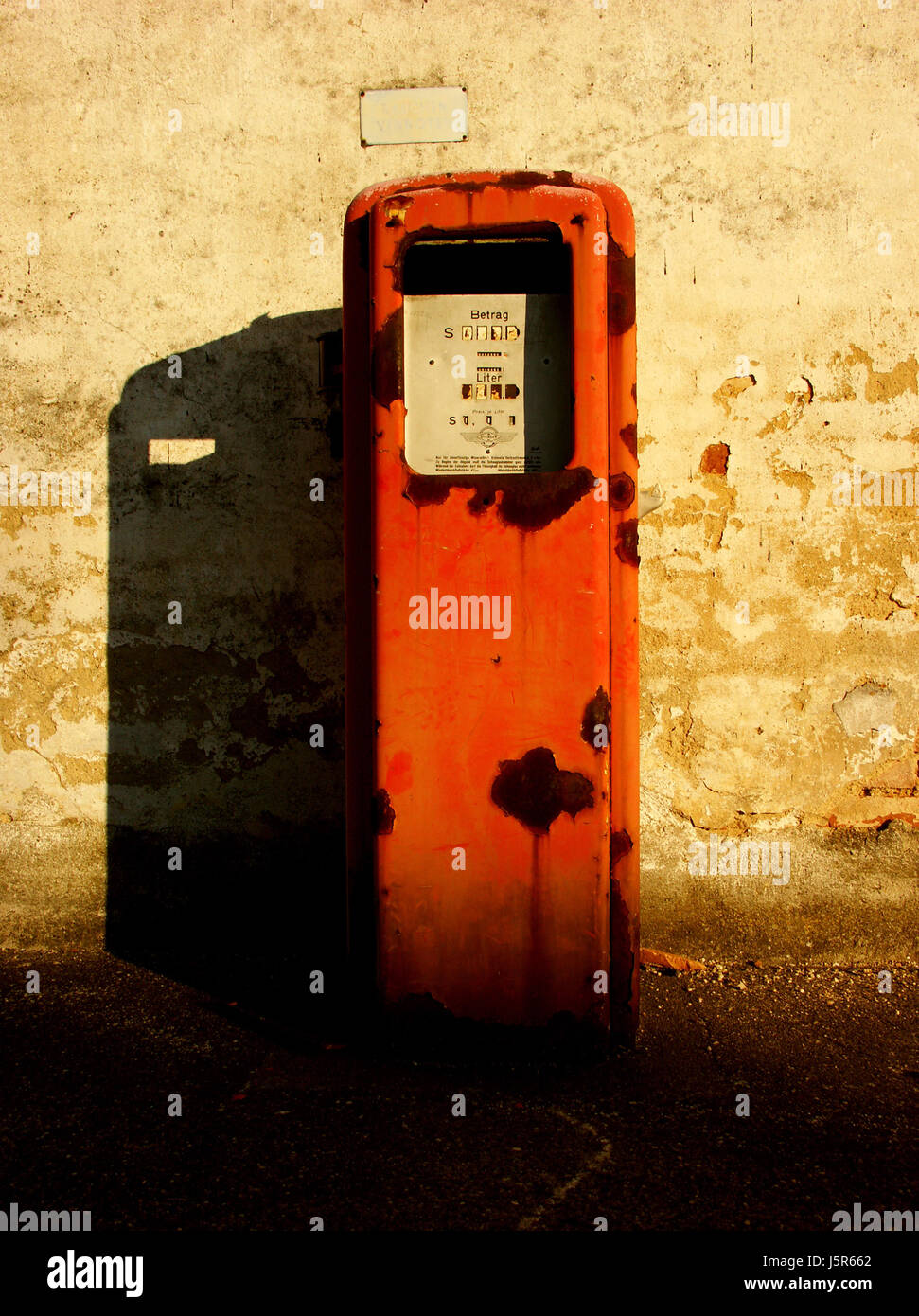 rust diesel petrol to fuel fuel gasstation filling station red old ...