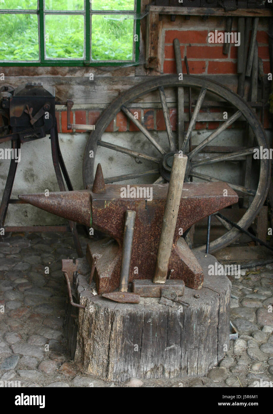 Wheel forge hi-res stock photography and images - Alamy