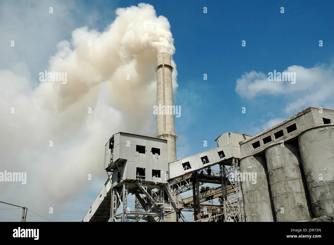 Steam chest hi-res stock photography and images - Alamy
