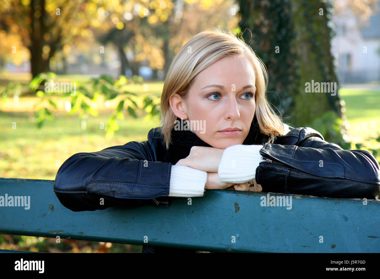 woman wait waiting women spare time free time leisure leisure time ...