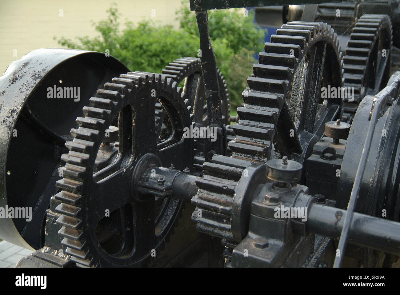 engine drive motor iron steel gear wheel cogwheel gear wheels cooperate ...