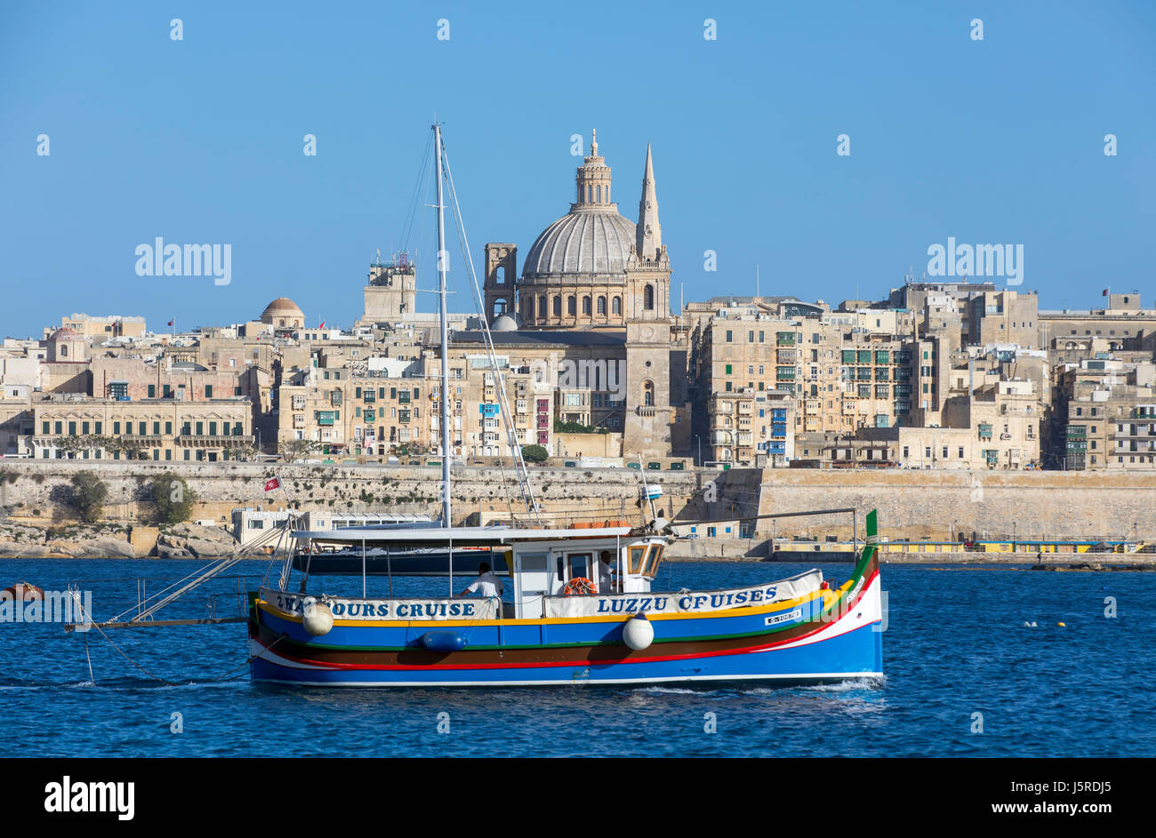 Skyline of Valetta, the capital of Malta, dome of the Carmelite church ...