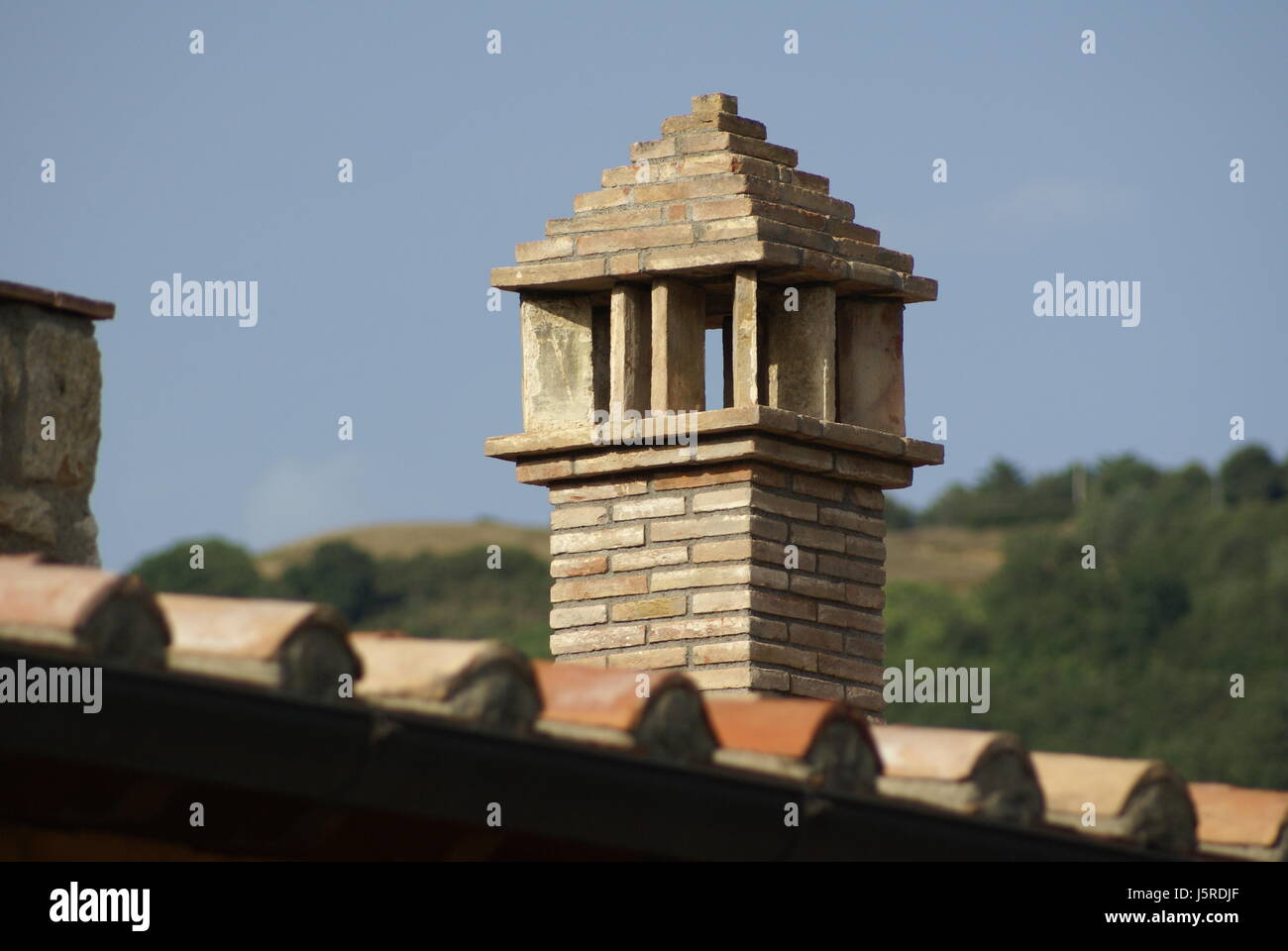 house building detail tuscany bandage chimney drainpipe chimney-flue ...