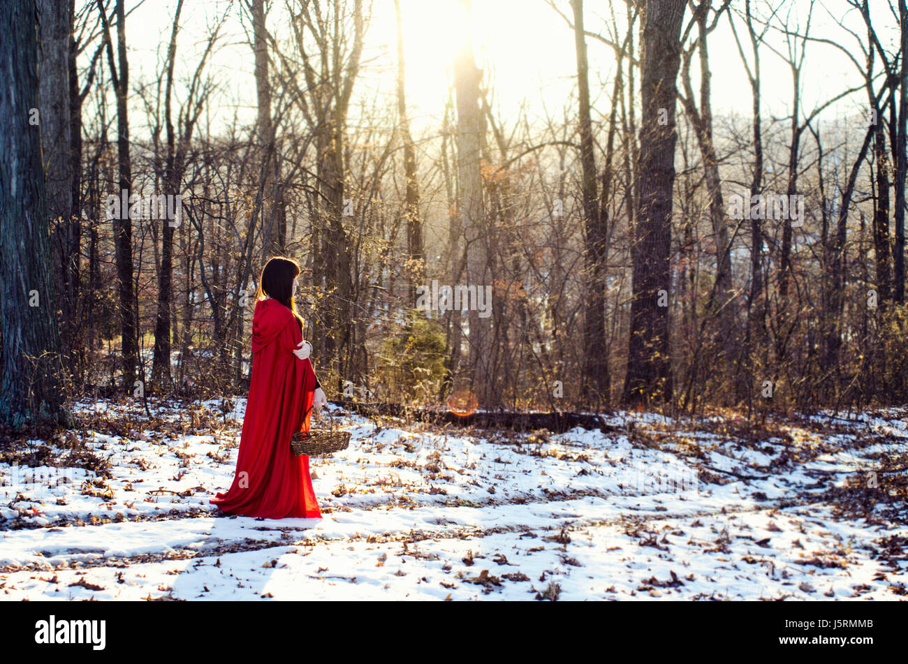 Fairytale art hi-res stock photography and images - Alamy