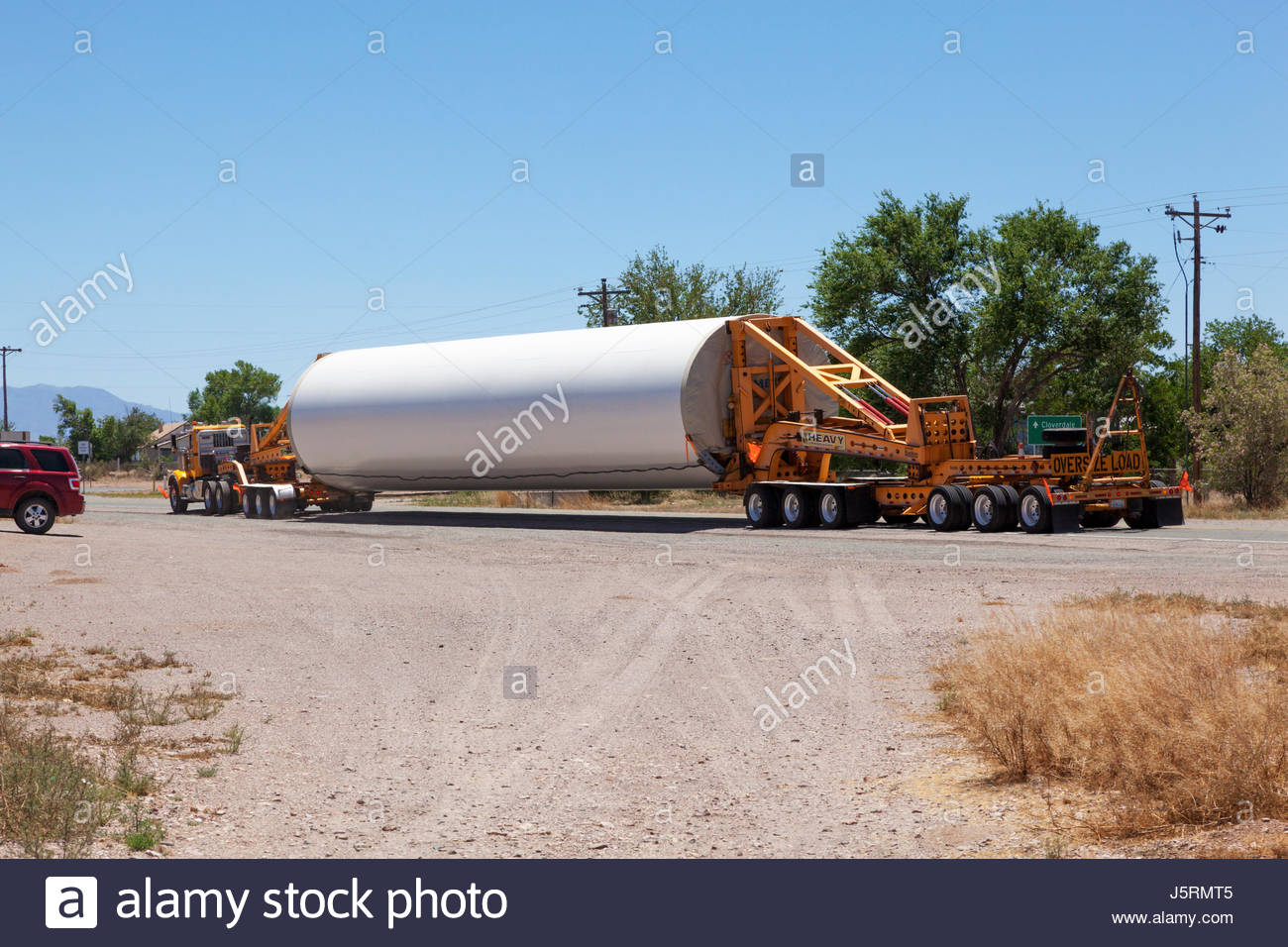 Heavy Loads On Road High Resolution Stock Photography and Images - Alamy