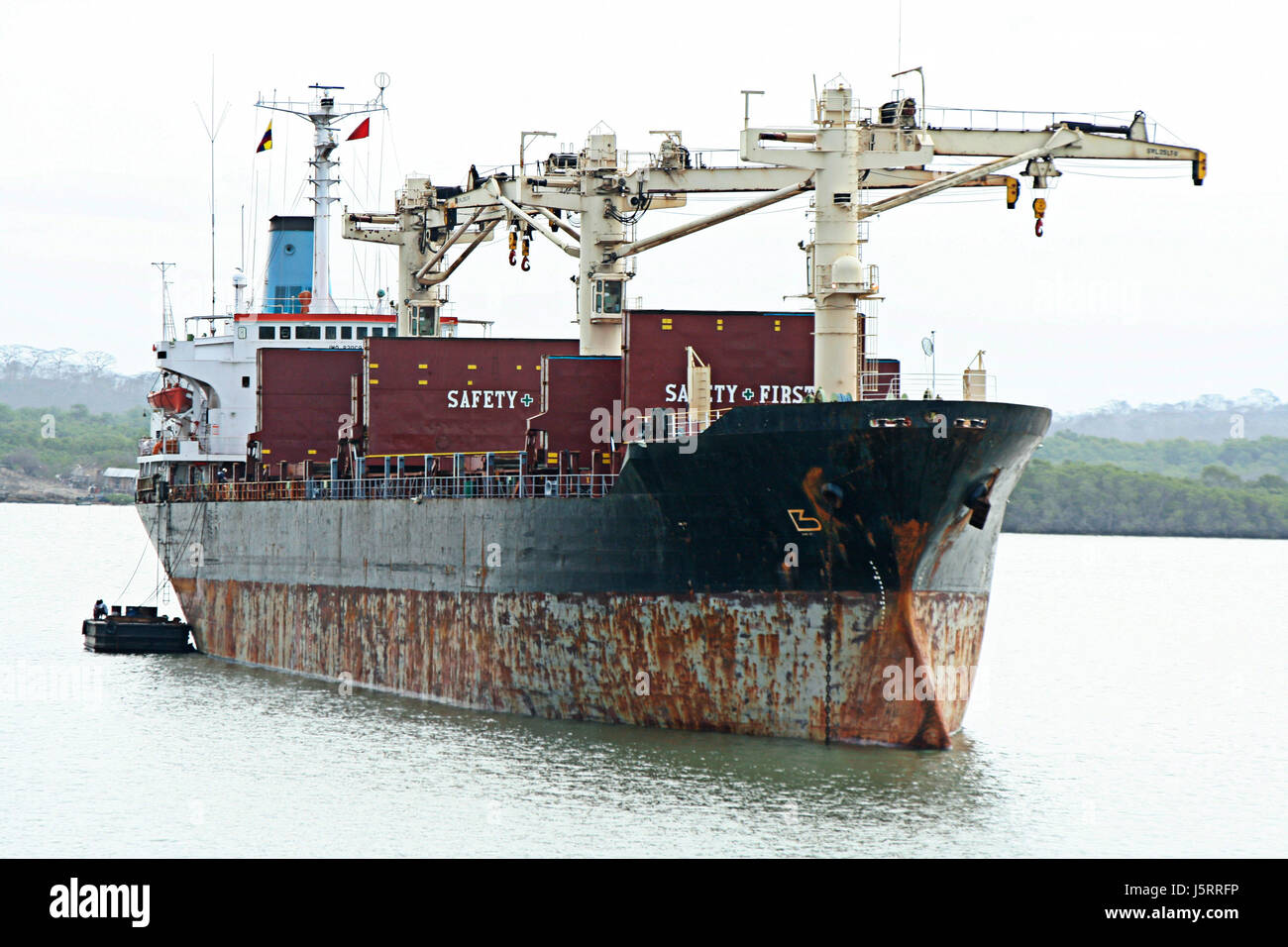 container ship harbor transport logistics means of conveyance hamburg ...