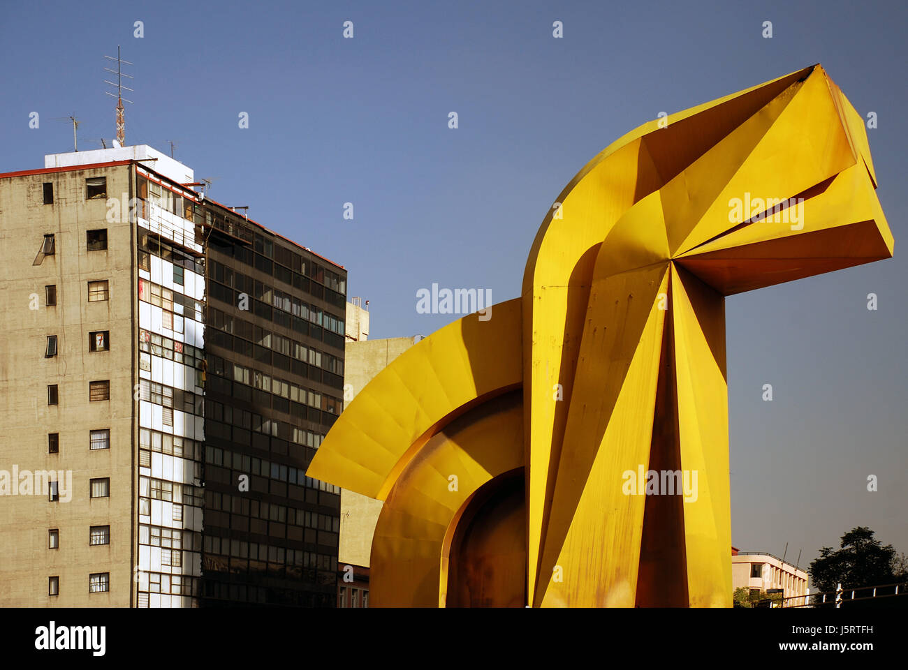 Caballito statue hi-res stock photography and images - Alamy