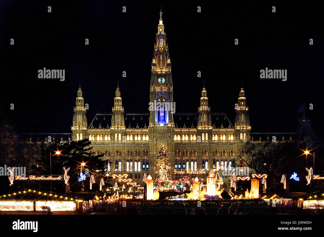 city town monument vienna advent town hall christmas weekly market ...