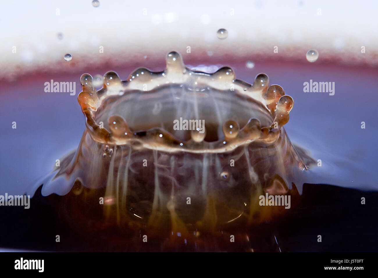 Water crown hi-res stock photography and images - Alamy