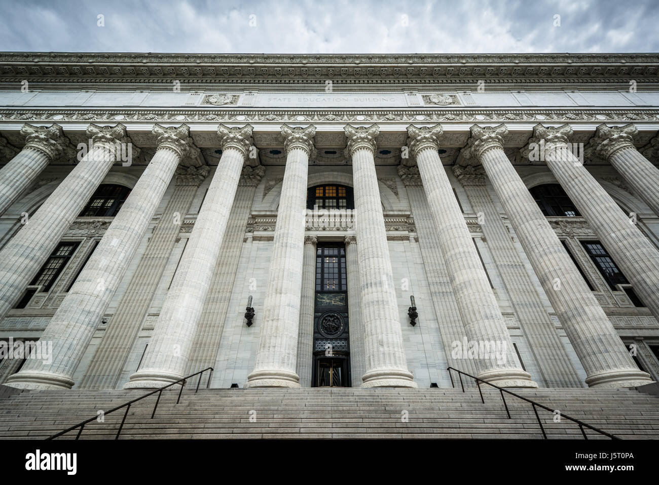 State education building hi-res stock photography and images - Alamy
