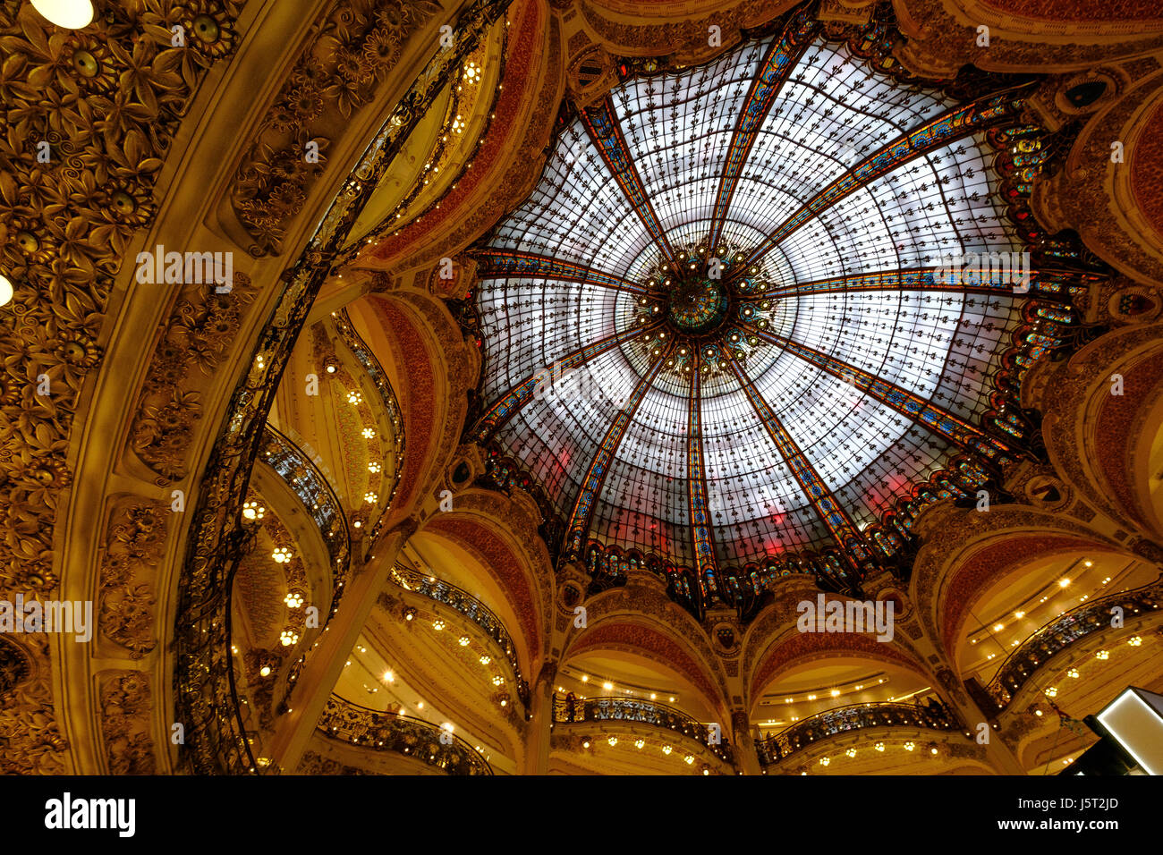 Architecture french glass dome hi-res stock photography and images - Alamy