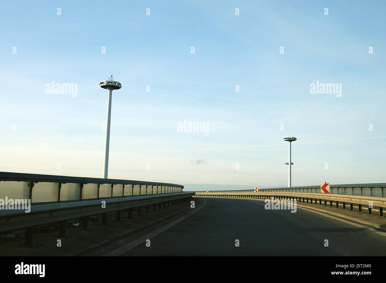 bridge bend crash barrier means of communication drive bridge asphalt ...