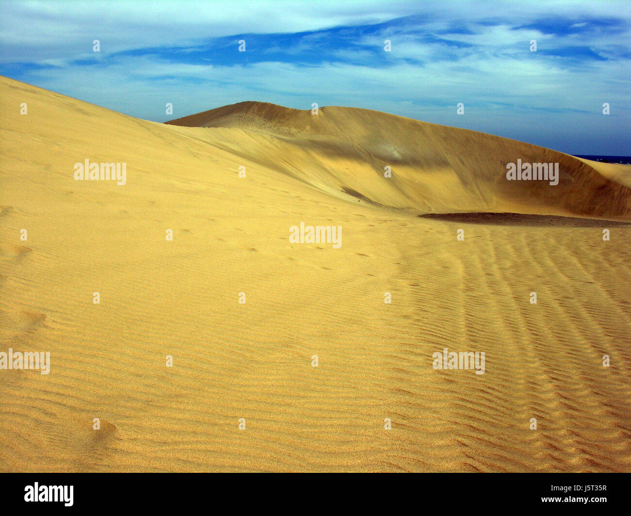 Sand funnel hi-res stock photography and images - Alamy