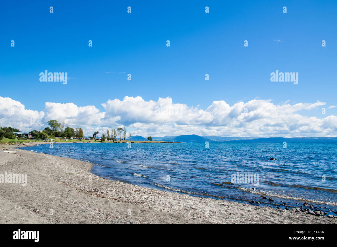 Lake taupo new zealand hi-res stock photography and images - Alamy