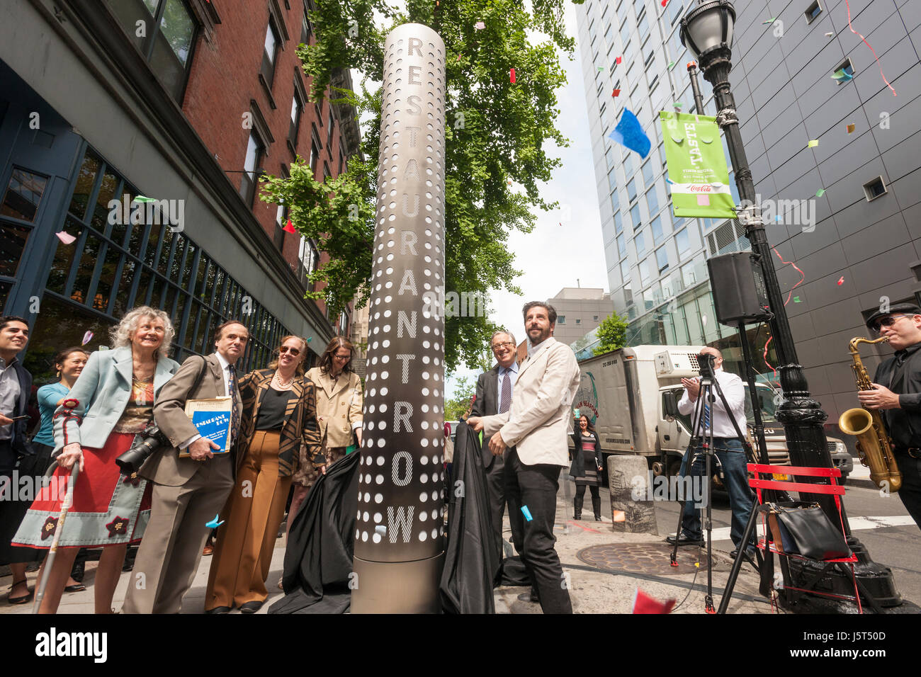 Civic leaders, politicians and restaurant owners unveil the new ...