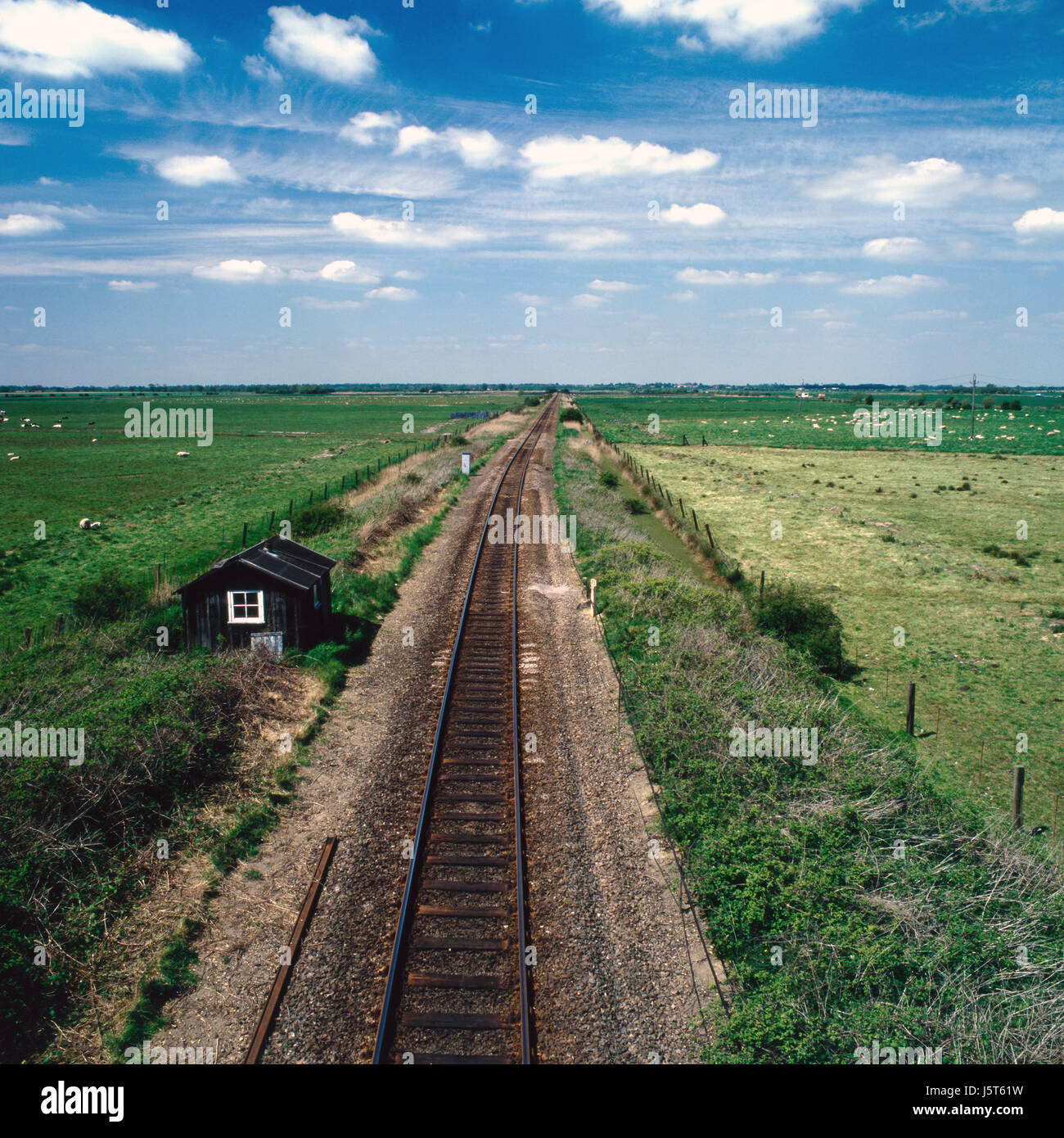 traffic transportation distance flat landscape scenery countryside ...