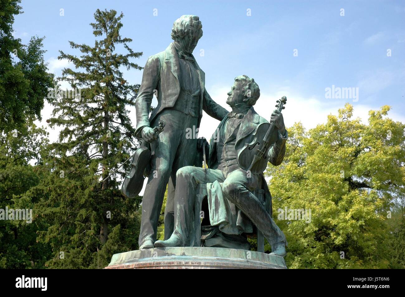 music statue opera waltz composer tome bandmaster monument music statue ...