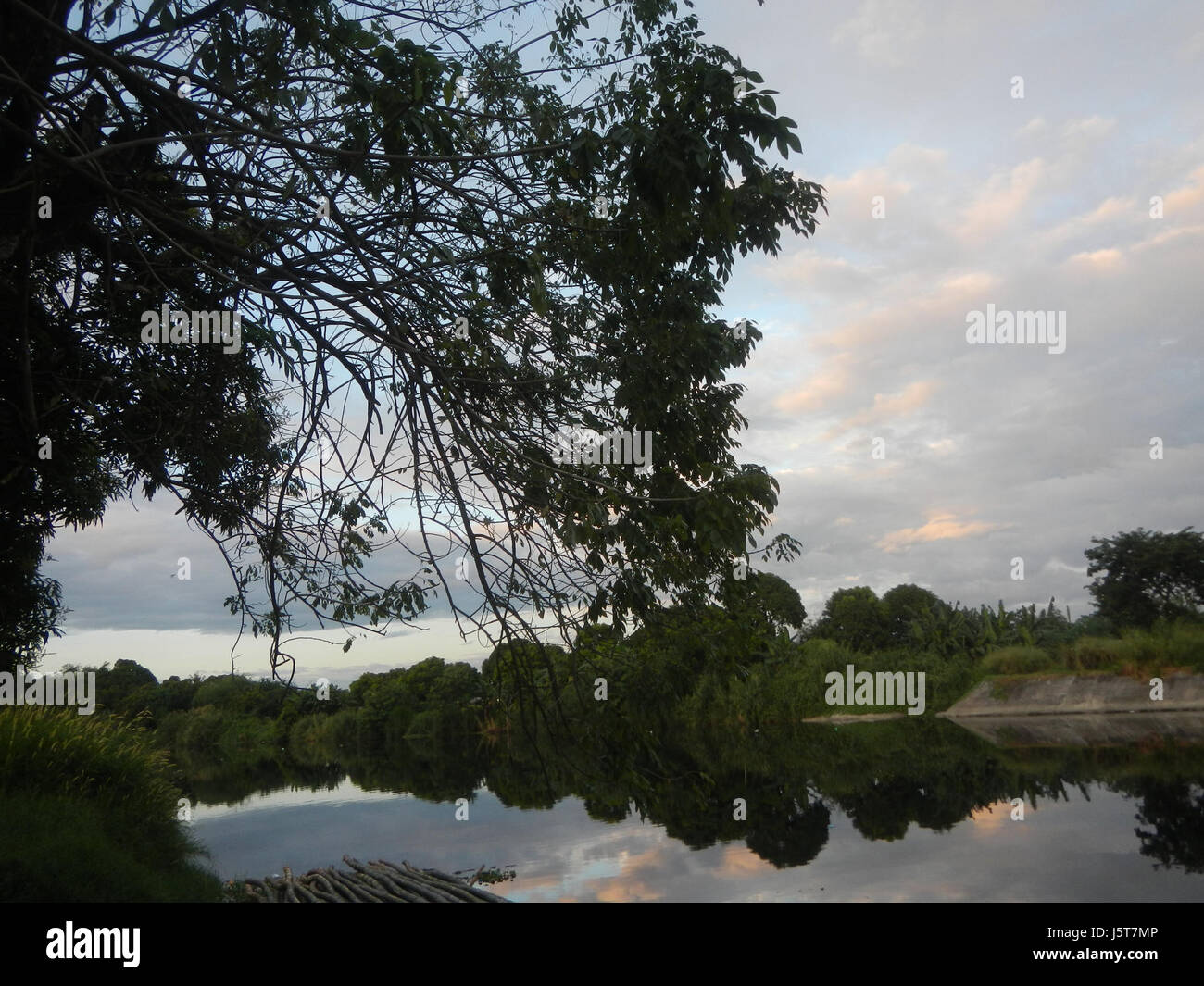 01786 Bocaue River Bridge Sunsets Bocaue Bulacan MacArthur Highway 11 ...