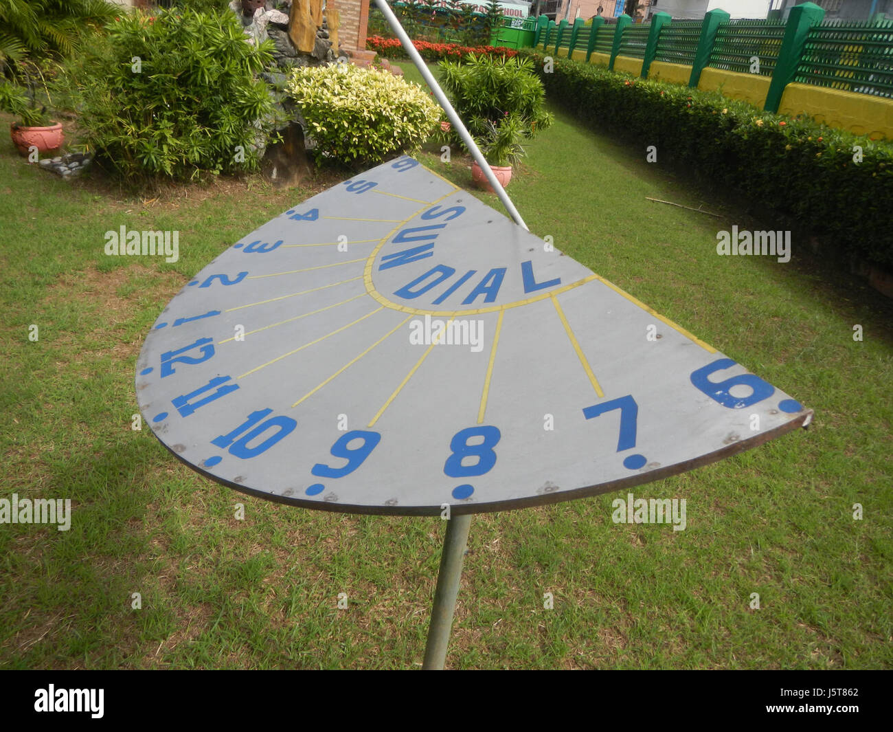 02188 Baliuag North Elementary School Sundial 13 Stock Photo - Alamy