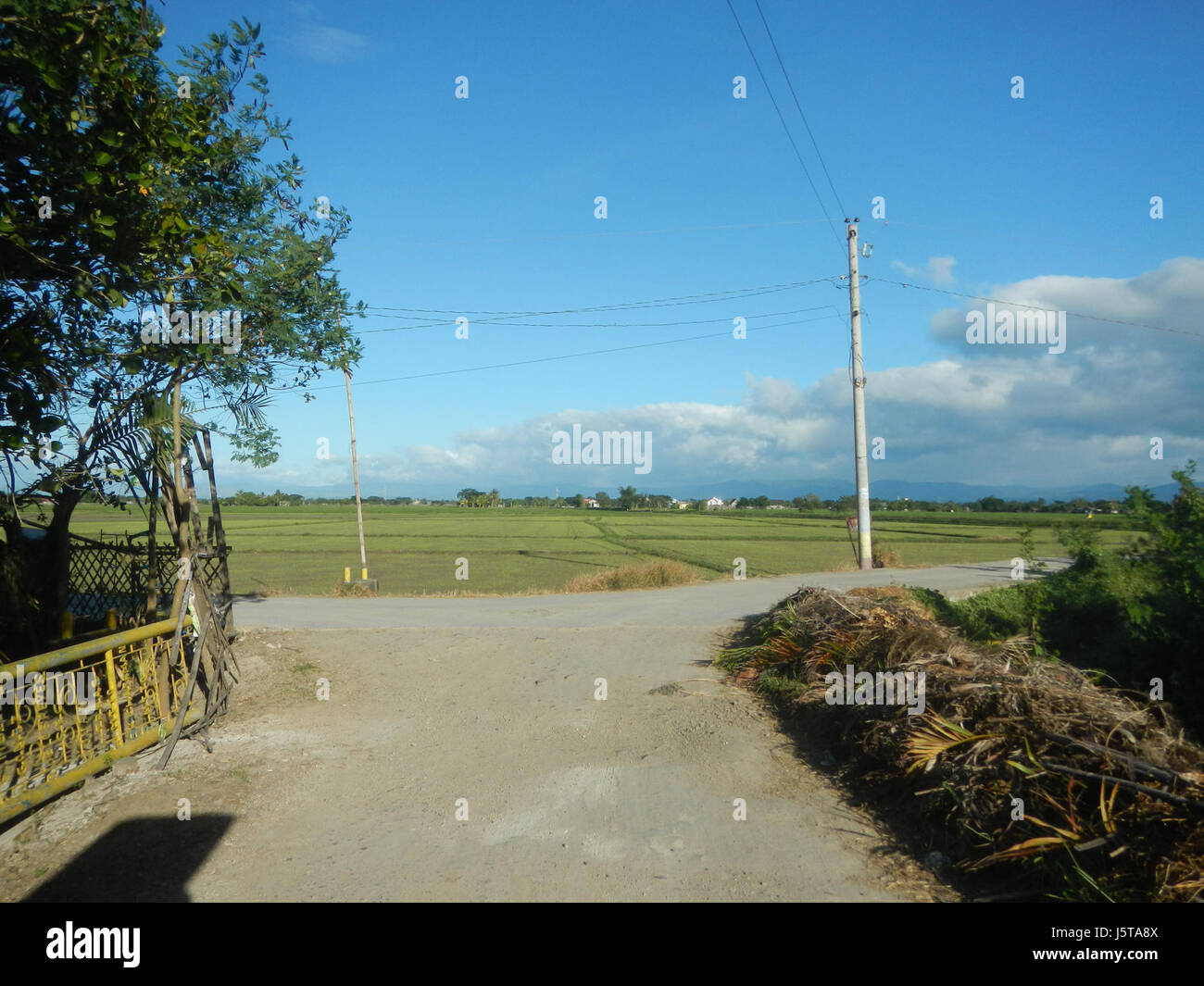 This image depicts the rural landscape of Sitios Hulo and Hilerang ...