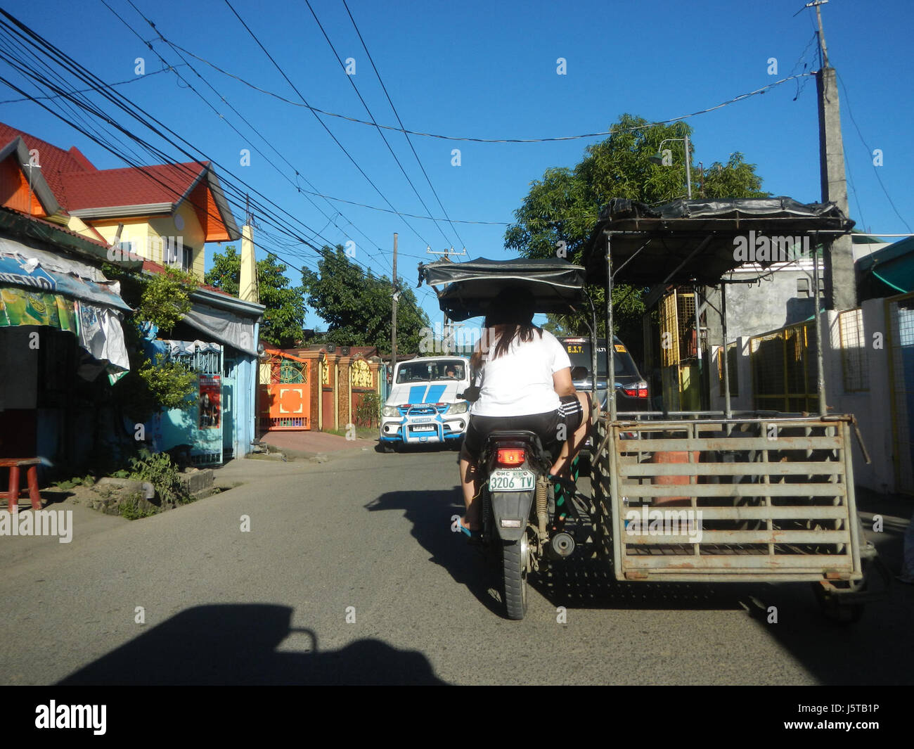 This reference depicts arterial roads connecting several locations in ...