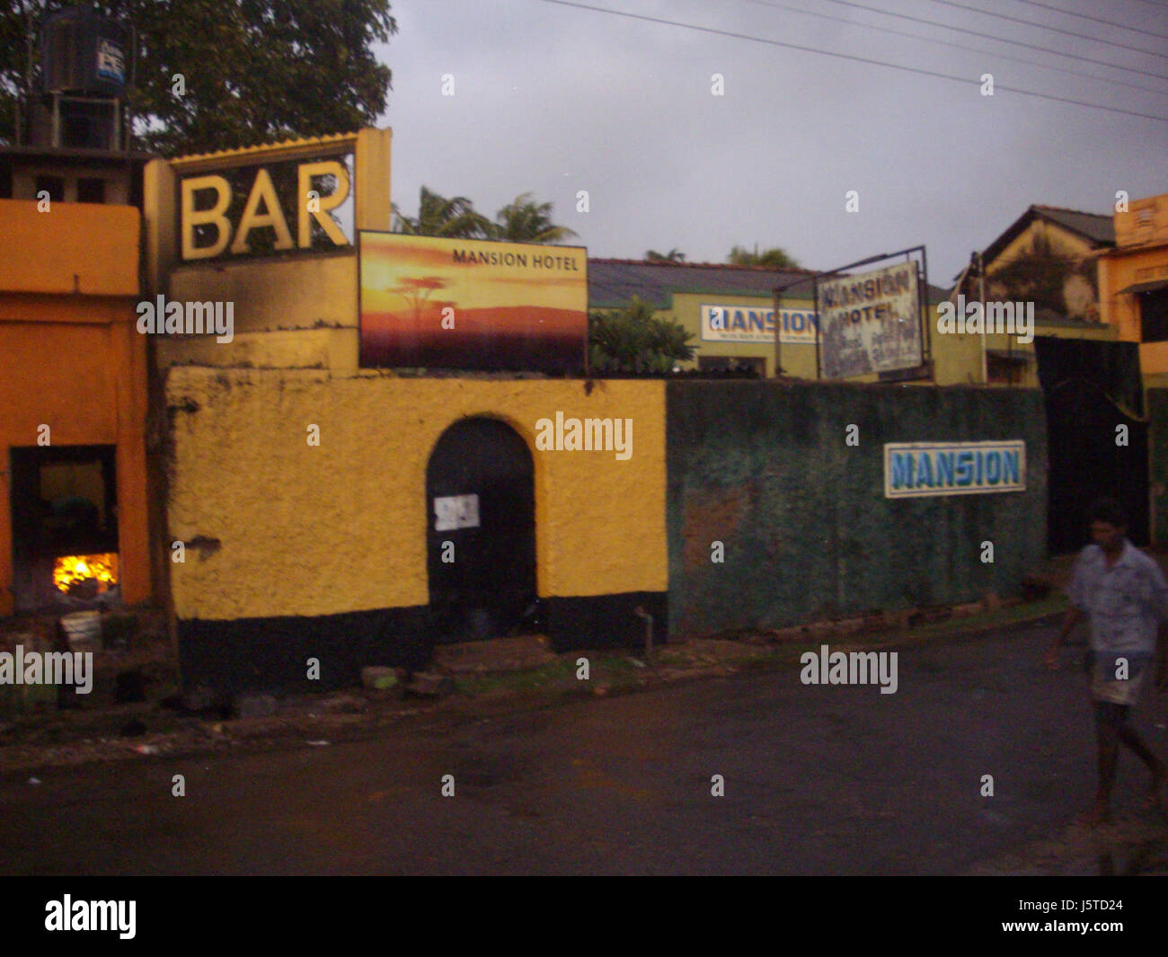 'Mansion Hotel' on Main street in Trincomalee Stock Photo - Alamy